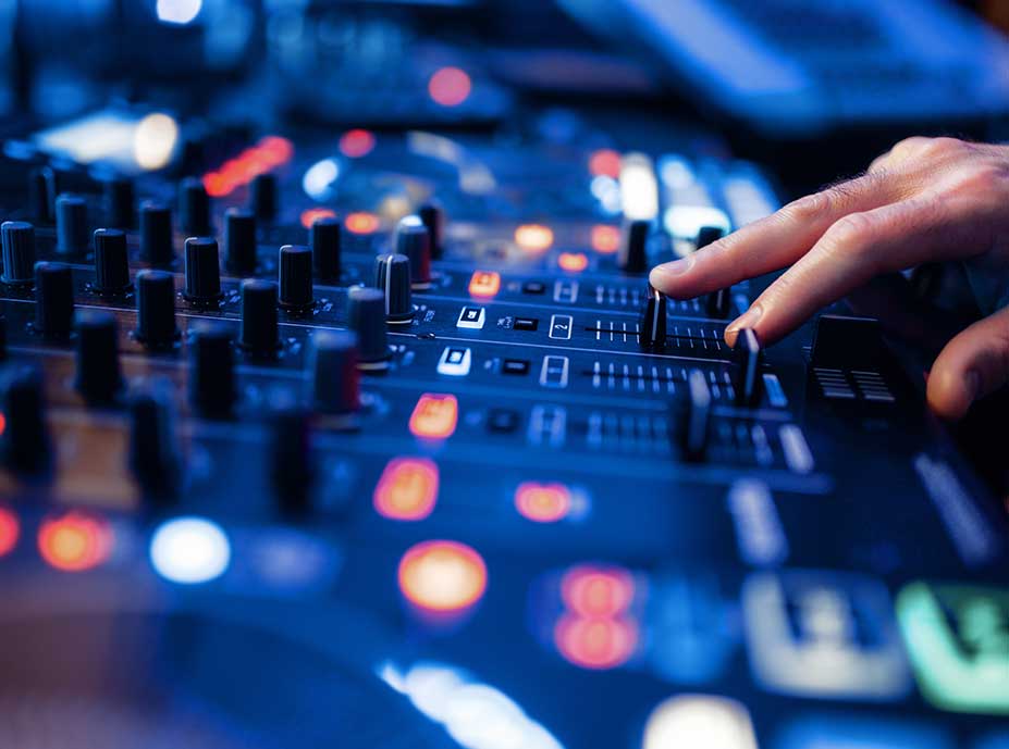 Veranstaltungstechnik in Perfektion - Eventtechnik mieten